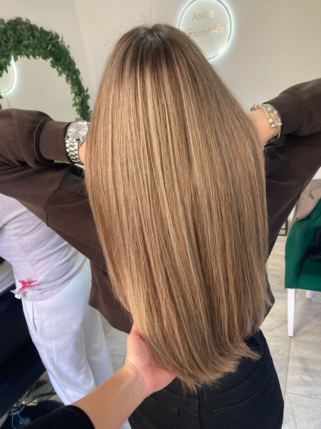 Pramenovi na foliju - duga kosa - Atelje Glossy Hair, Beograd Pramenovi ...