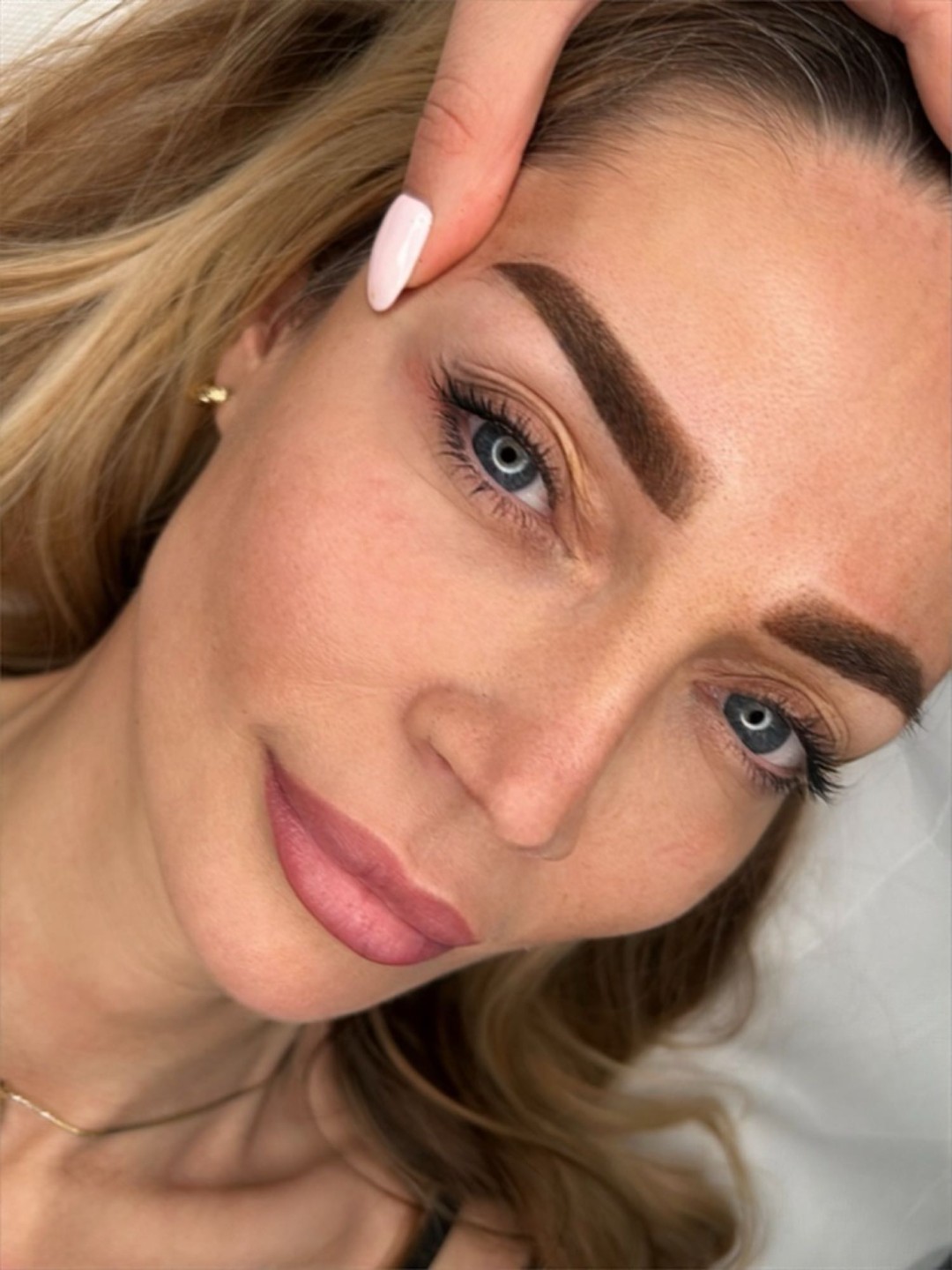 Puder obrve - PHI POWDER BROWS - Esthetique Privé, Beograd Obrve # ...