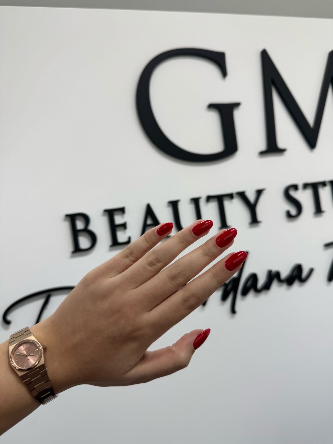 GM Beauty studio, Beograd LookBook #PMMPV1 - SrediMe