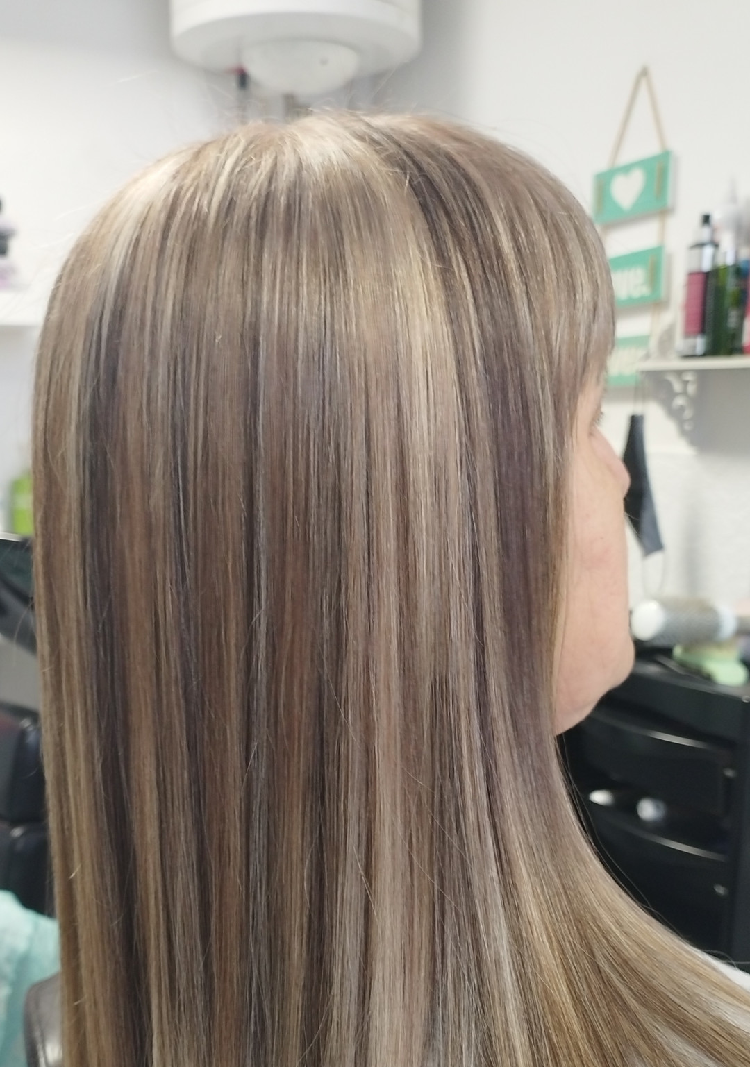 Pramenovi na foliju - kosa srednje dužine - Beauty in Style DM, Novi ...