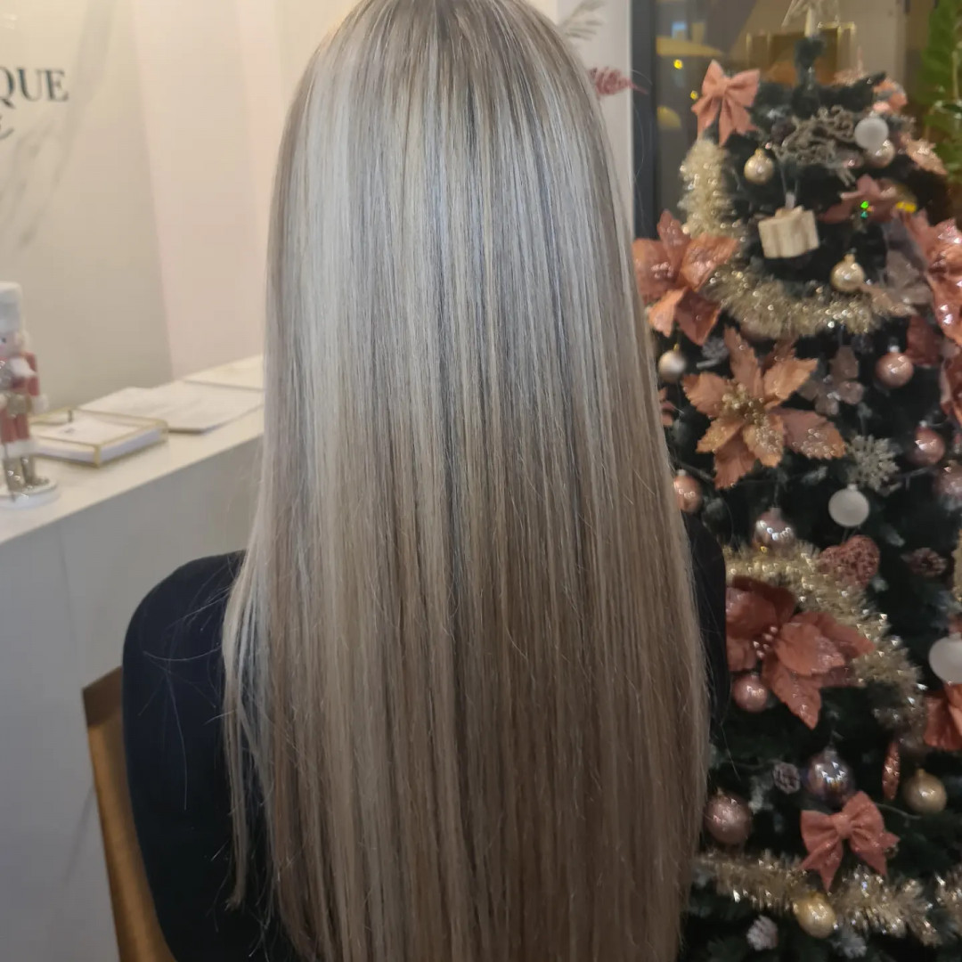 GOLDWELL Pramenovi + preliv + feniranje - duga kosa - Esthetique Privé ...